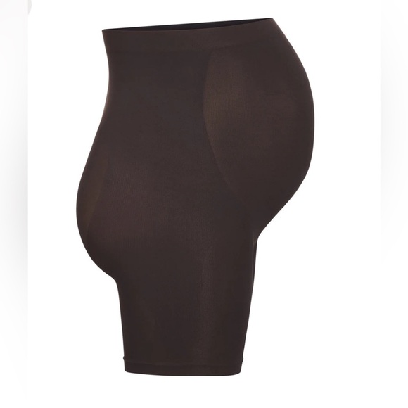 SKIMS | Intimates & Sleepwear | Skims Maternity Sculpting Short ...